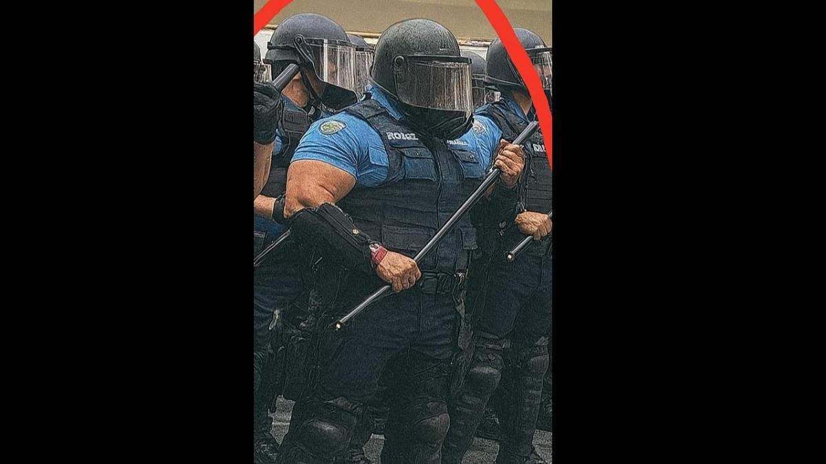 Absolute Police Brutality - Arbites Build for Darktide - Darktide WH40k